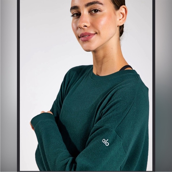 ALO Yoga | Tops | Alo Yoga Soho Pullover Midnight Green | Poshmark